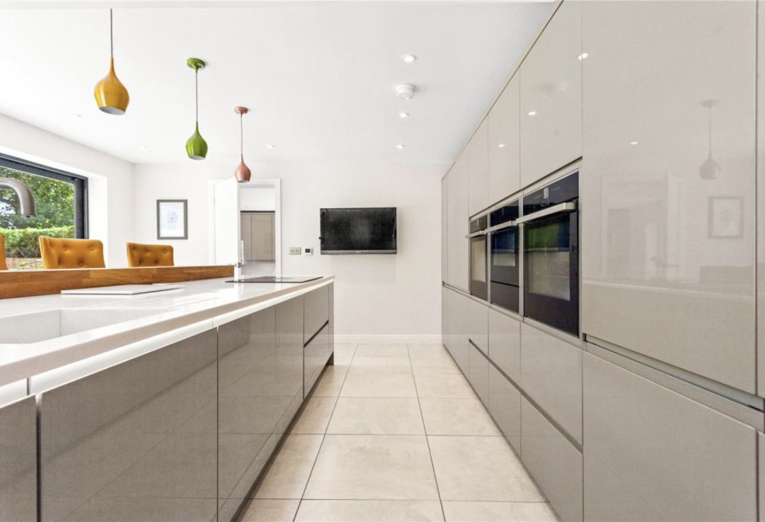 Island Style LUCENTE GLOSS (PAVILLION) - Supply Only - Leeds | Sheffield Kitchen Outlet